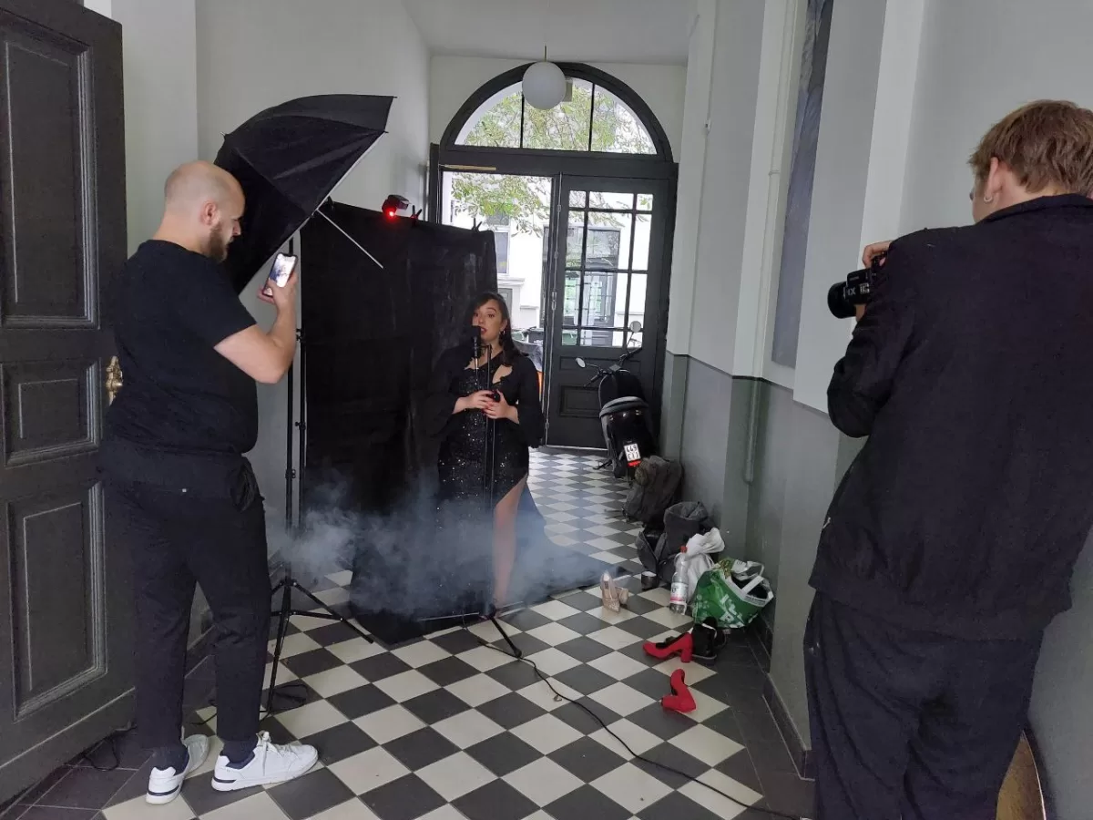 Capturing Professional Portraits: A Guide To Choosing The Right ...